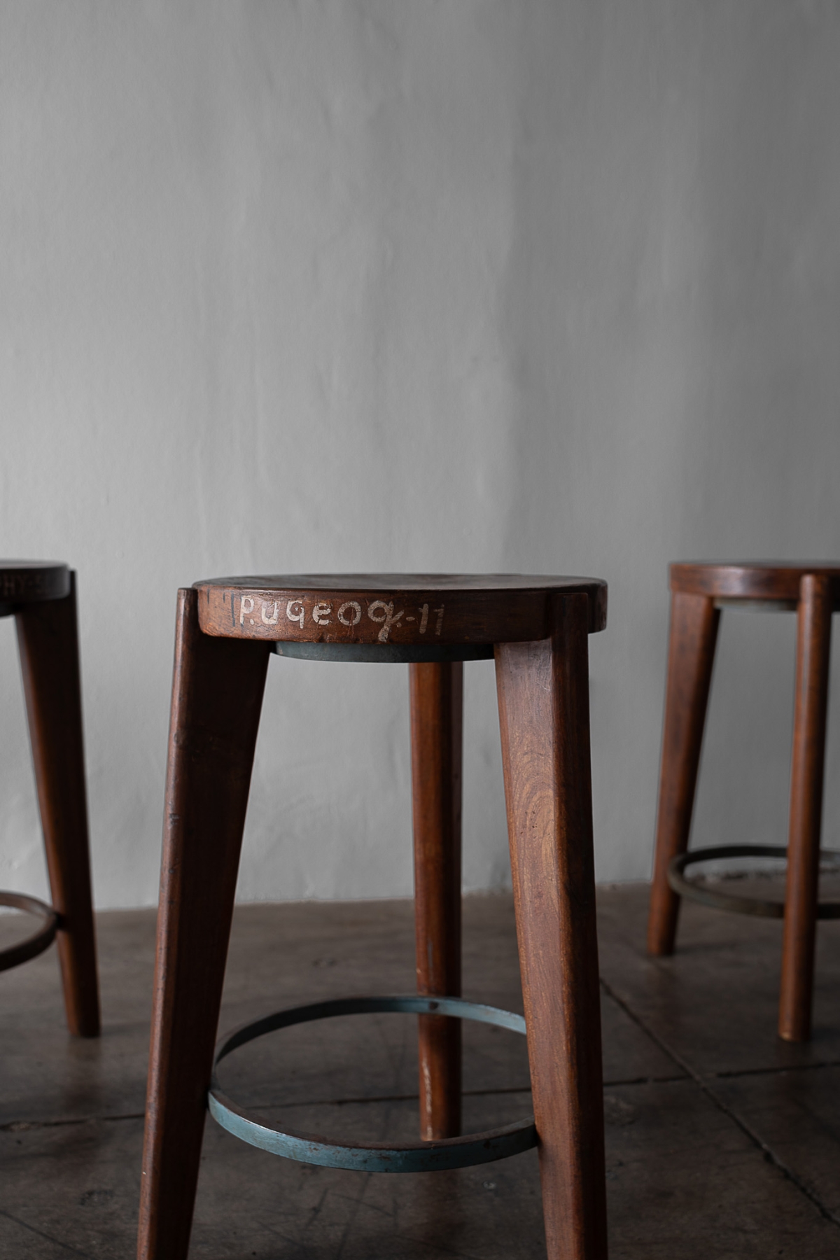 Stool Archives - Galerie Half